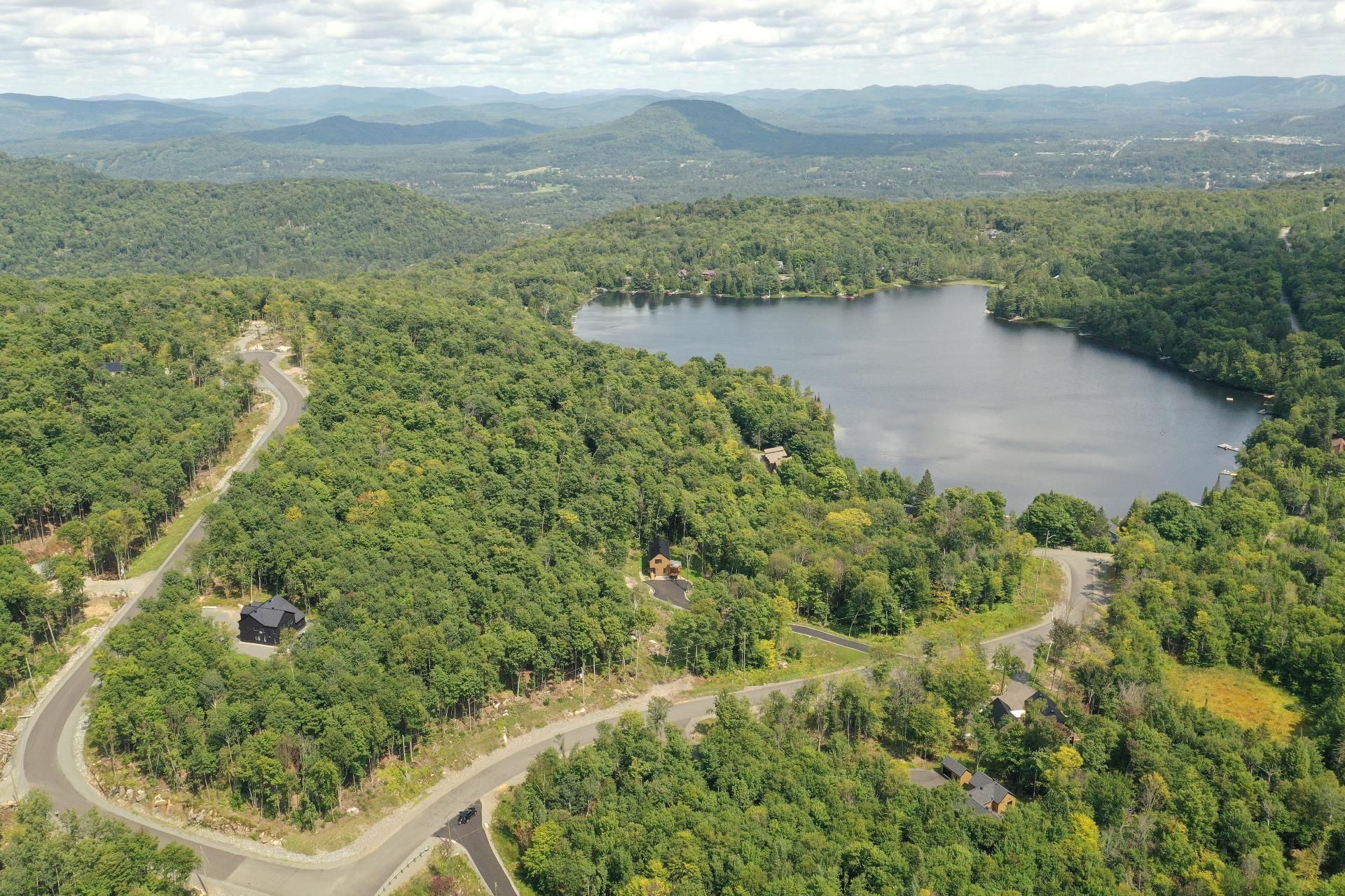 Terrain - À vendre - Ch. du Mitik, Mont-Tremblant